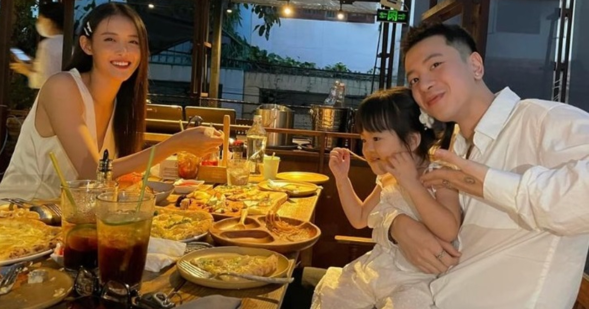 Cuối cùng, Phí Ngọc Hưng và Trương Mỹ Nhân đã chung khung hình bên nhân vật đặc biệt